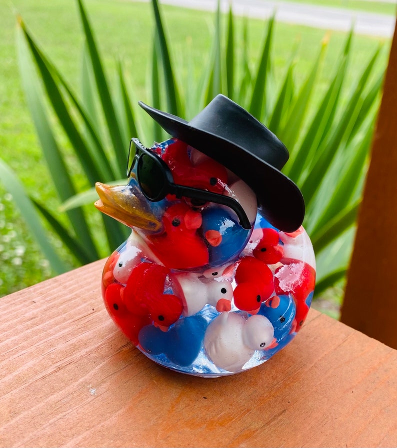 Patriotic Duck With Mini Red White and Blue Ducks, Union Jack, UK ...