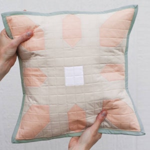 Eyelet Lace Quilt PATTERN ONLY | PDF Quilt Pattern | Download Pattern ...