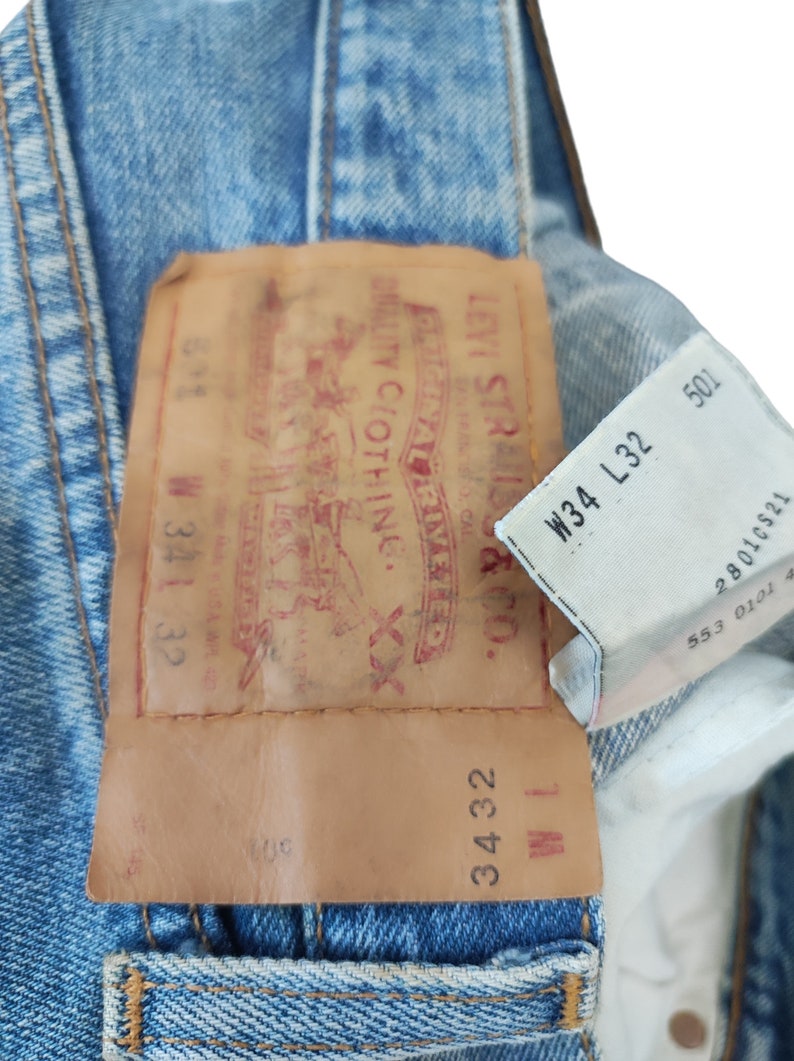 Size 34 Vintage 90s Levi's 501 Big Paint Spletter Jeans Levi's Faded ...