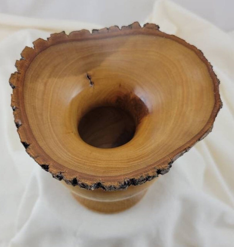 338 Live Edge Arizona Ash Vase, 6x6, Turned Rounded Vase, Flared Live ...