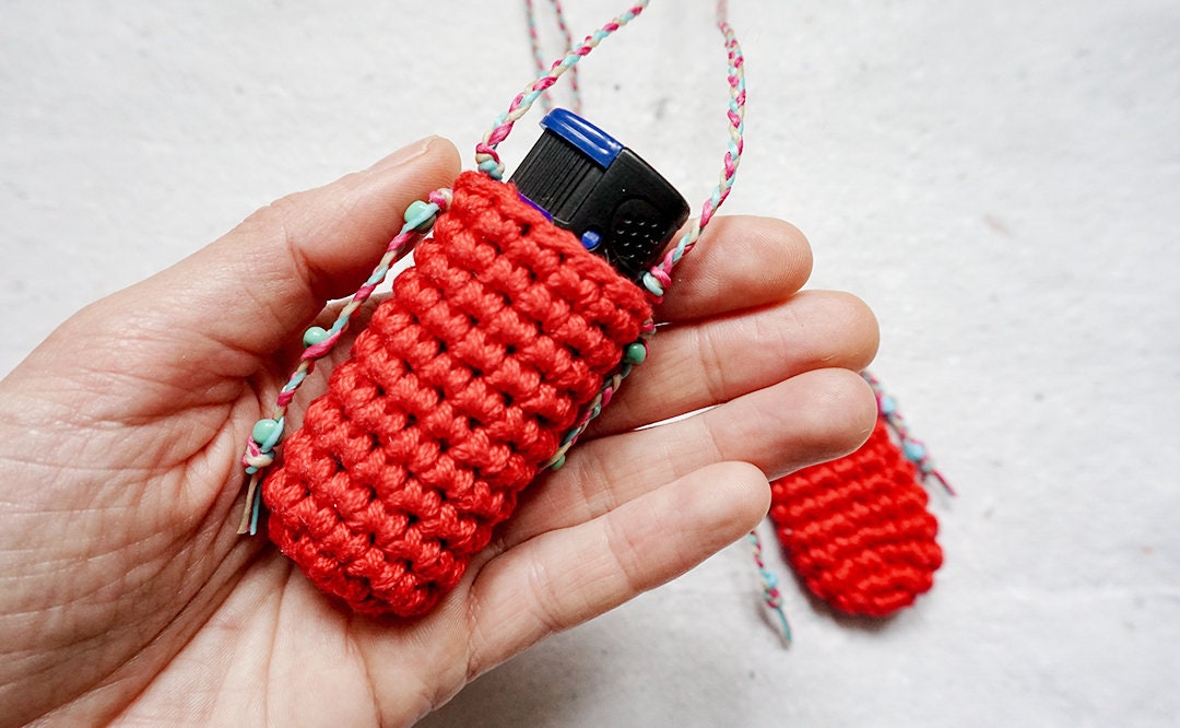 Small Lighter Holder SVENJA, Lighter Chain for Hanging Around Your Neck ...