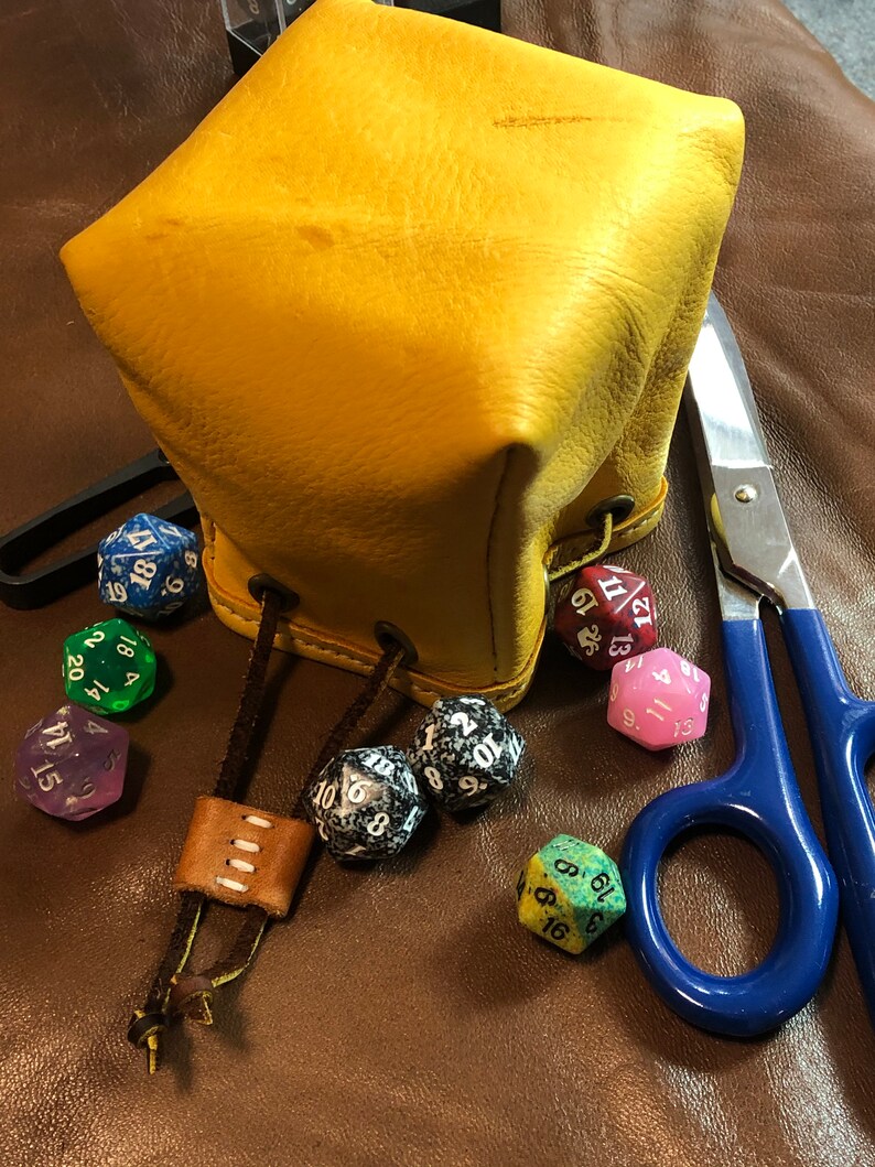 Leather Dice Bag Coin Pouch D&D Dungeons and Dragons - Etsy