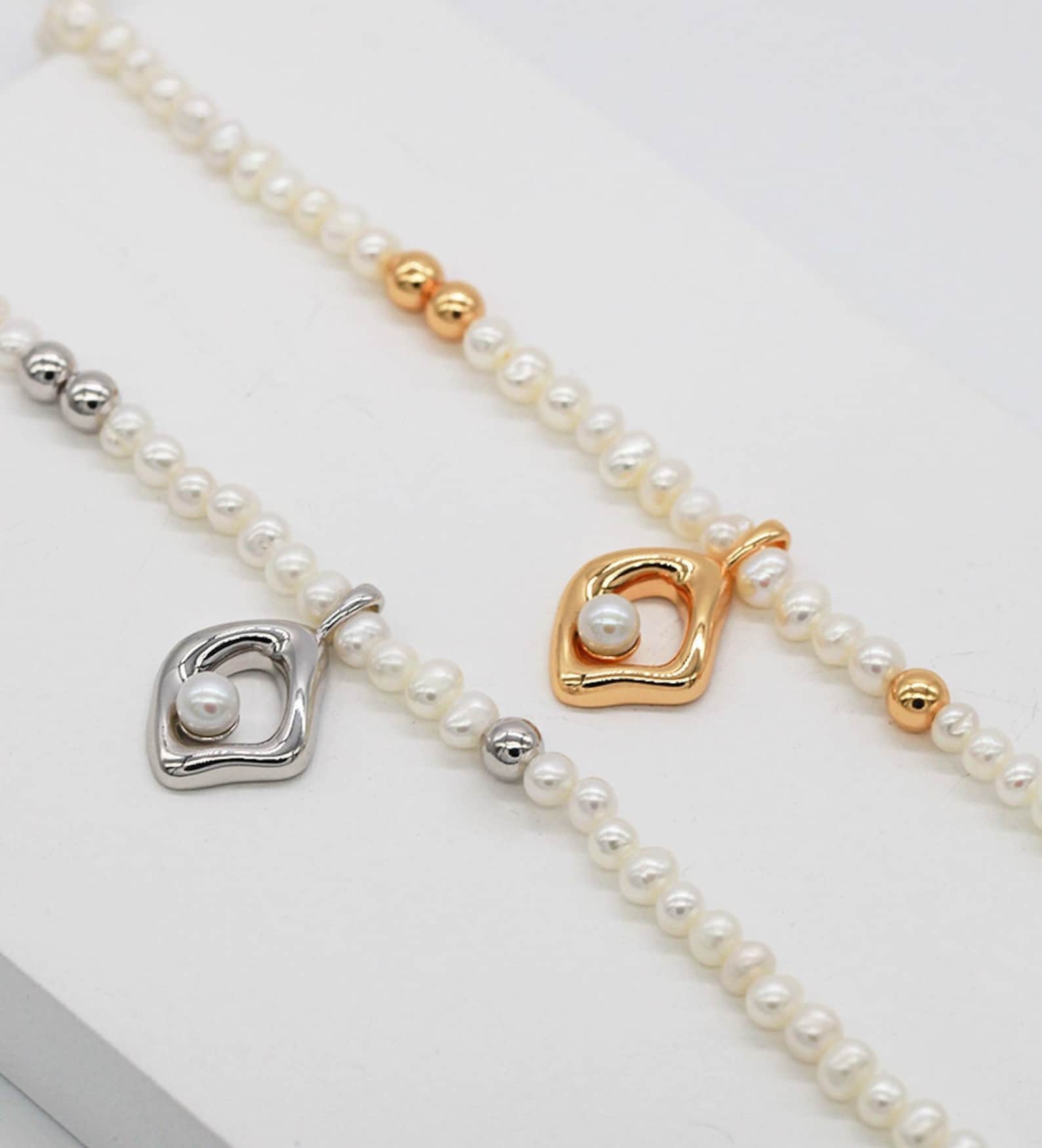 Irregular 3D Pearl Necklace - Etsy