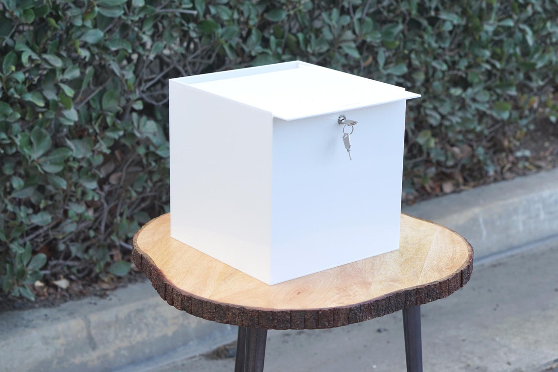 Personalized Acrylic Card Box With Lock in Back Acrylic Card - Etsy