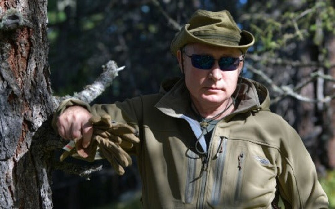 VLADIMIR PUTIN POSTER Picture Banner Print Photo Russia Outdoor Hunting ...