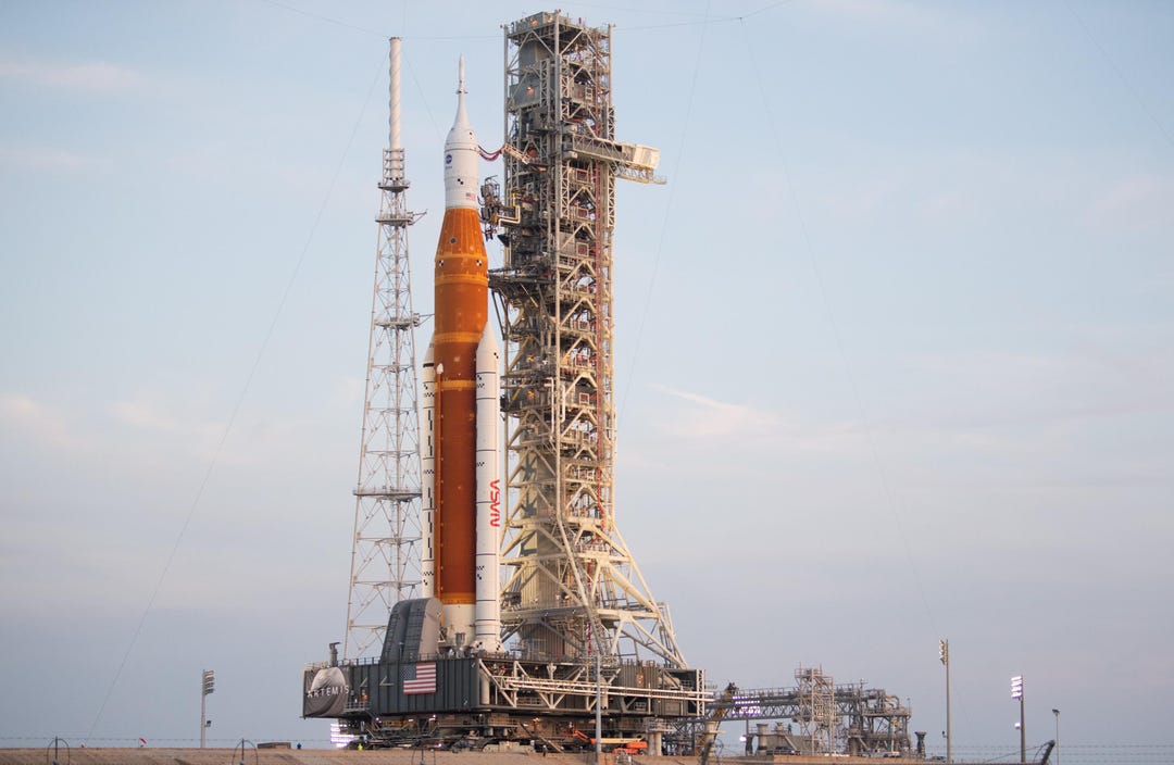 Artemis 1 Space Launch System Poster Picture Photo Print Banner Moon ...