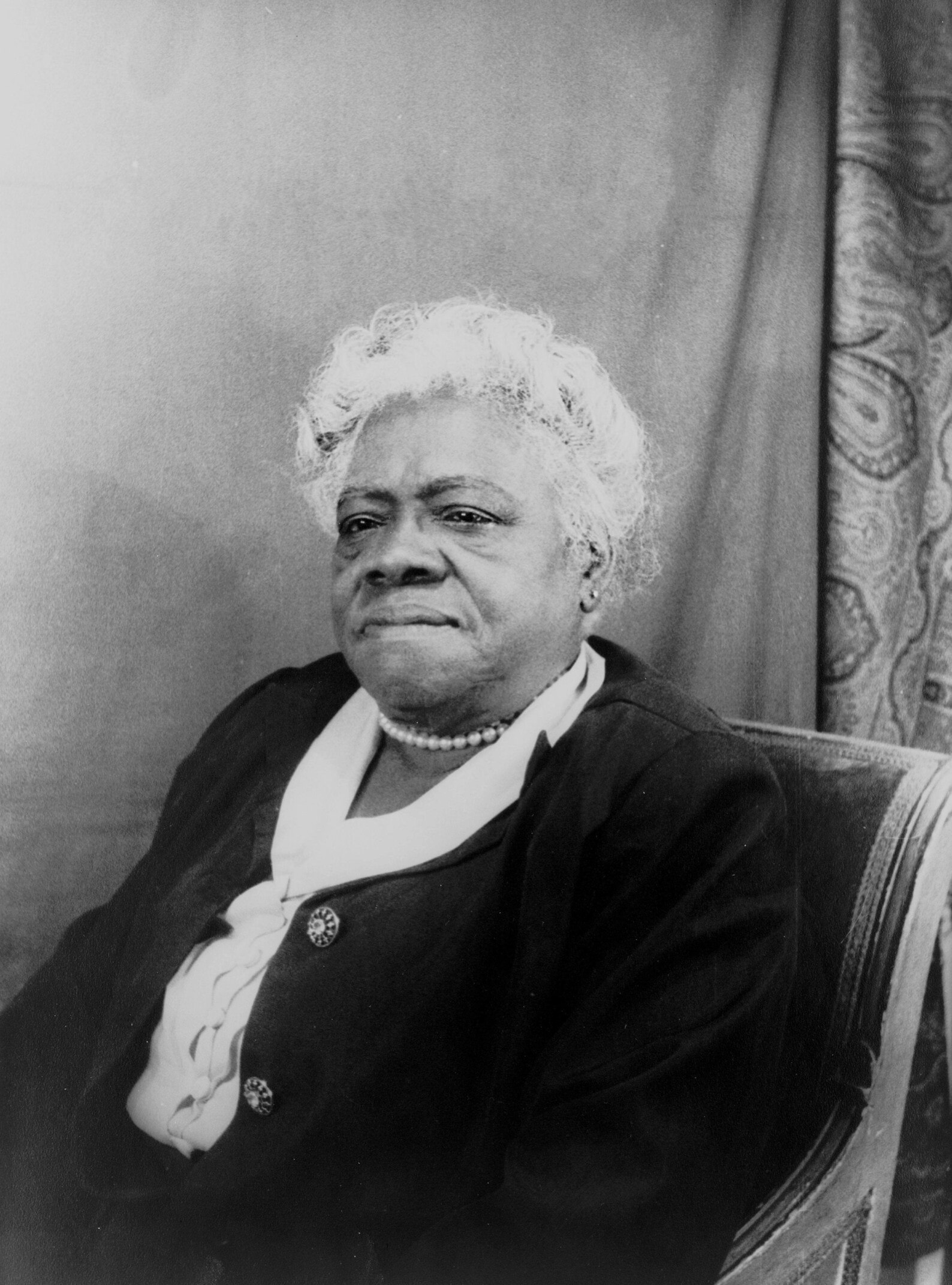 MARY MCLEOD BETHUNE Glossy Poster Picture Photo Print Banner Black ...