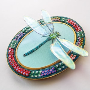 Stumpwork Embroidery & Thread Painting: Stitch 3D Nature Motifs (signed ...