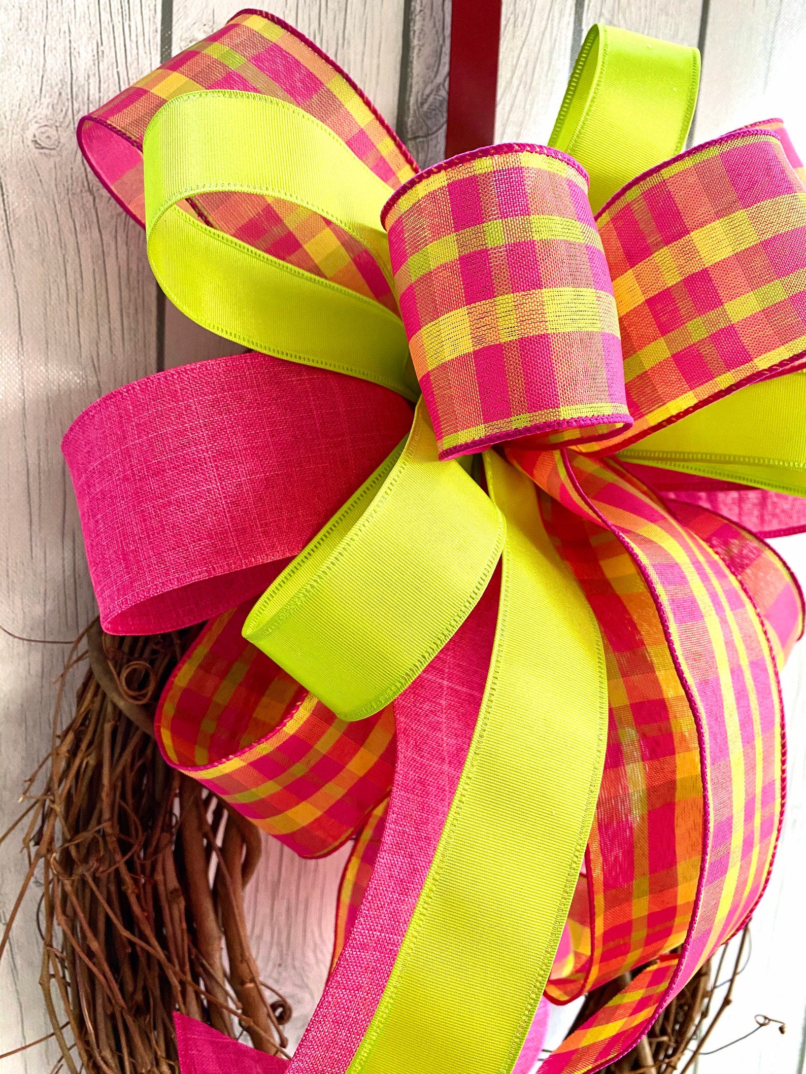 Cheerful Spring Plaid Bow for Wreaths, Garlands, Mailboxes Decor - Pink ...