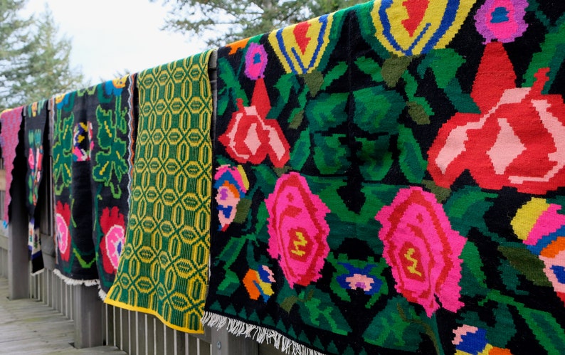 Bosnian Wool Rug, Hand-woven, From the 1970's - Etsy