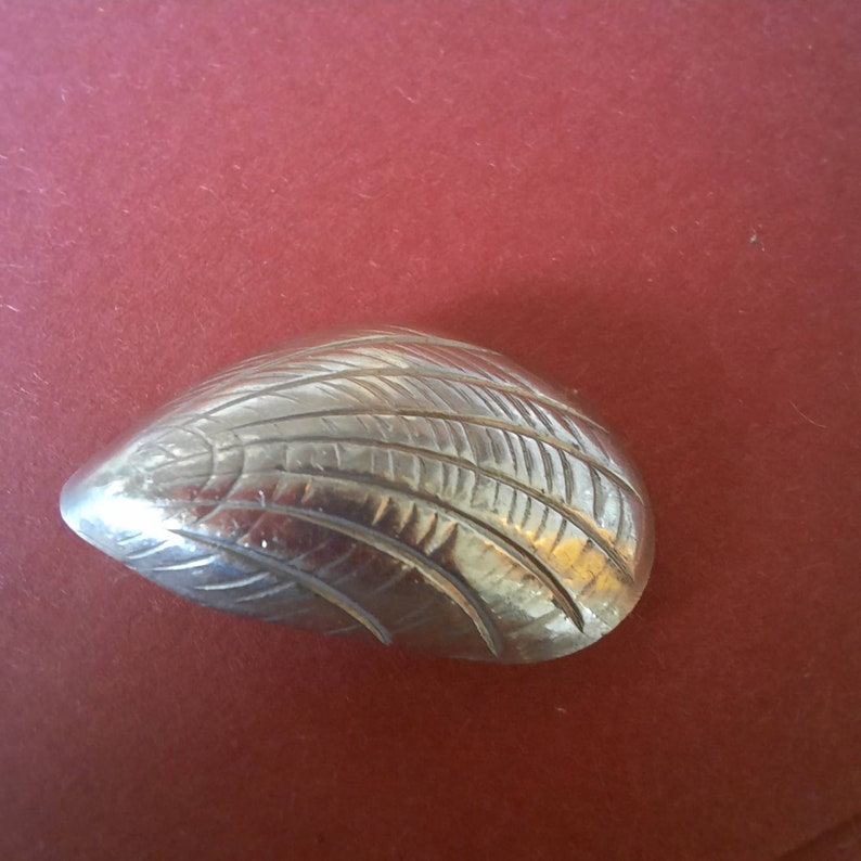 1 1920s Silver Clam Shell Art Deco Button. 1 Inch by 14mm - Etsy UK
