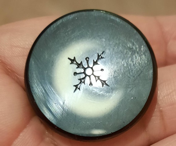 1 Large Victorian Antique Jet Glass Star Button. 3cm Diameter. - Etsy