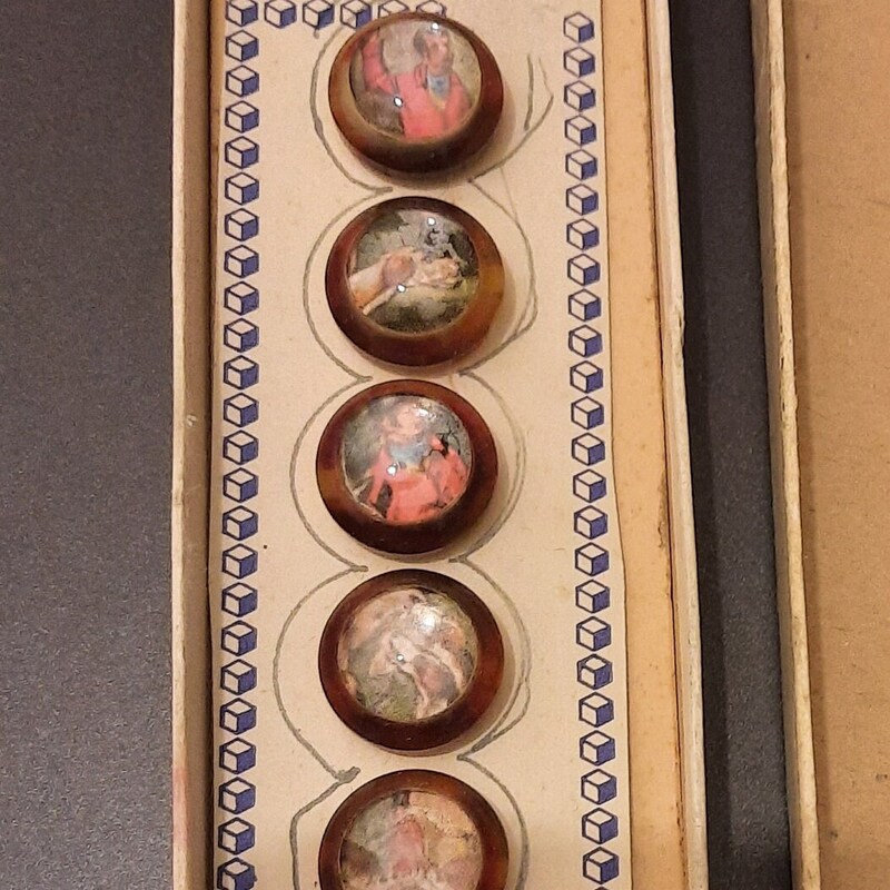 Hunt Buttons - Etsy