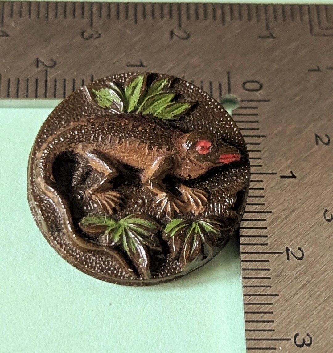 Lizard Button. 2.4cm Diameter. - Etsy