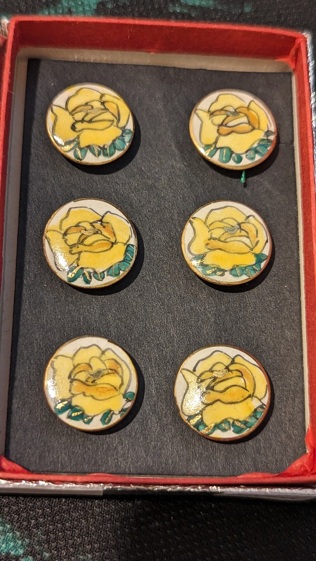 6 Buttons Satsuma Porcelain Yellow Rose Gold Detail. 1.8cm Diameter ...