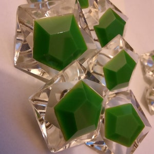 1 Button Pentagon Shape Bi-color Glass Faceted. 2 Sizes 2.5cm and 2.2cm ...