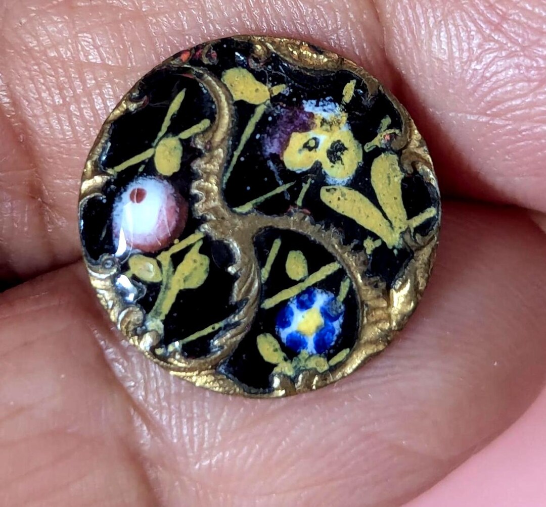 French Enamel Button in Vibrant Colors. 1.6cm Diameter. - Etsy