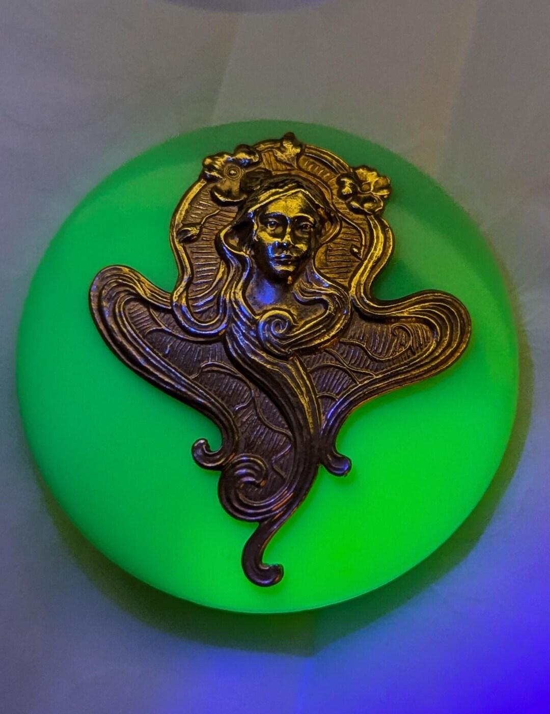 1 Uranium Glass Button Beautiful Gold Art Nouveau Mucha . 45mm Diameter ...