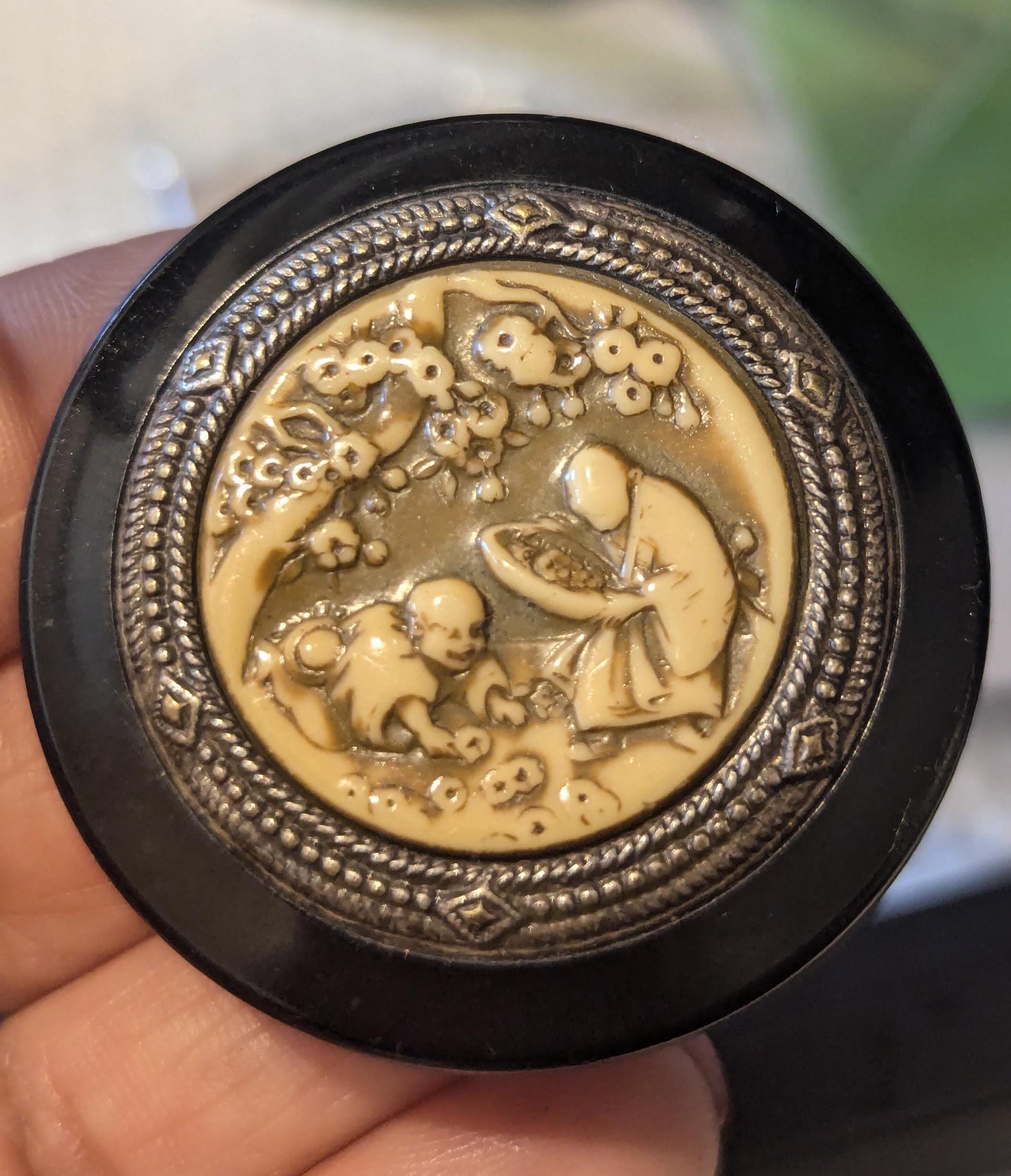 Japanese Fruit Pickers Button in Metal and Celluloid. 4.2cm Diameter ...