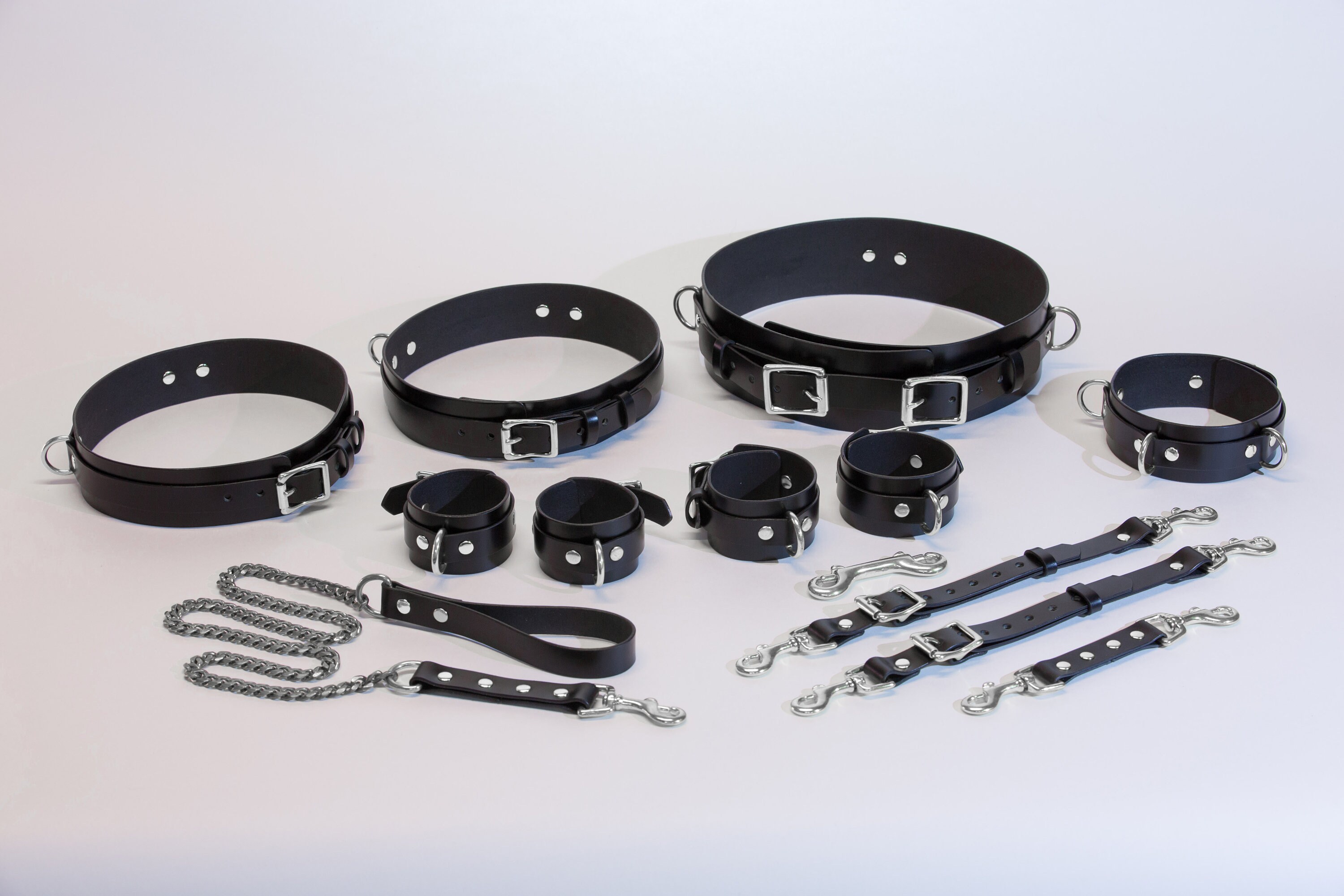 Red restraint set BDSM gear set handcuffs and leg cuffs | Etsy