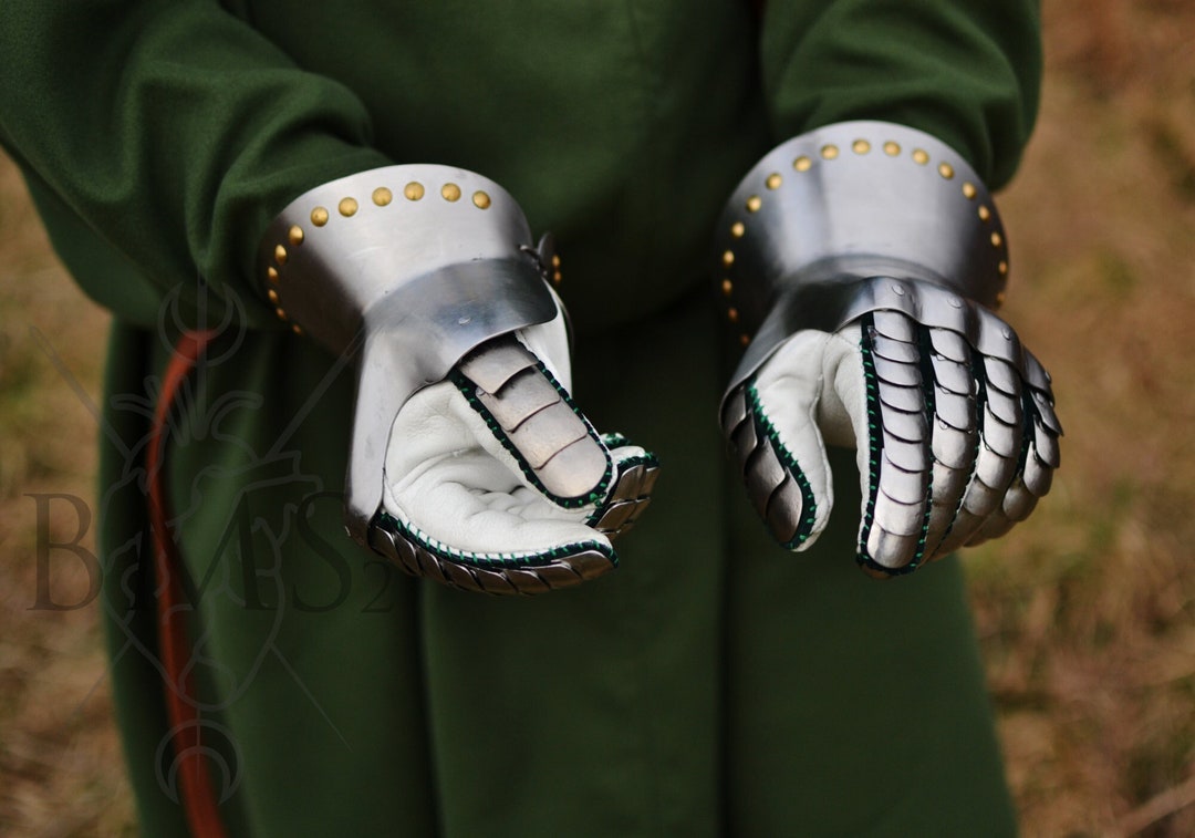 Medieval Hourglass Gauntlets 14-15th Century - Etsy