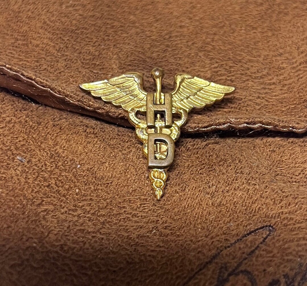 WWII U.S. Dental Medical Officers Lapel Pin A Timeless Tribute to ...