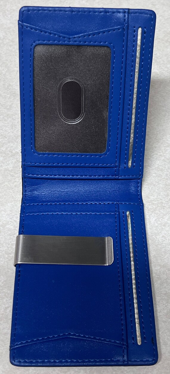 Ultimate New Minimalist Wallet – A Perfect Blend of E… - Gem