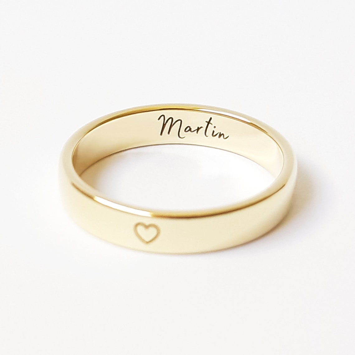 Personalized 14K Gold Wedding Band Set: Engraved Name & Heart Rings - Etsy