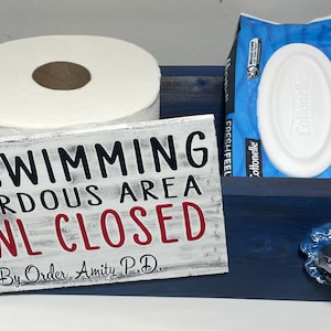 Jaws Movie Decor, Funny Bathroom Humor, Fun Bath Storage, Jaws, Shark ...