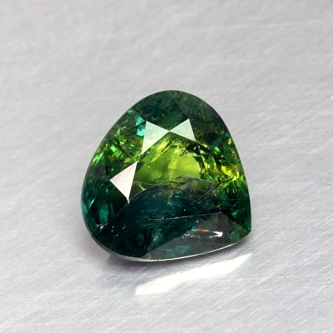 NATURAL SAPPHIRE Bi Color From Madagascar-2.01 Carat-no Heat Heart Cut ...