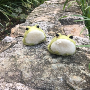 Needle Felted Toad Small Wool Toad Handmade Toad Sculpture Cute Pocket ...