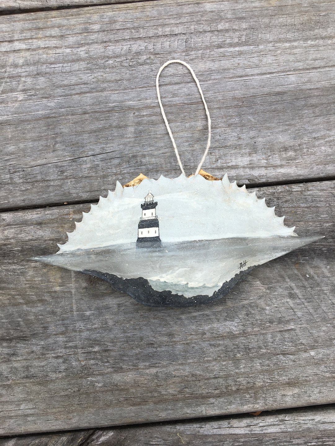 Hand Painted Crab Shell Lighthouse Painting on Maryland Crab Shell - Etsy