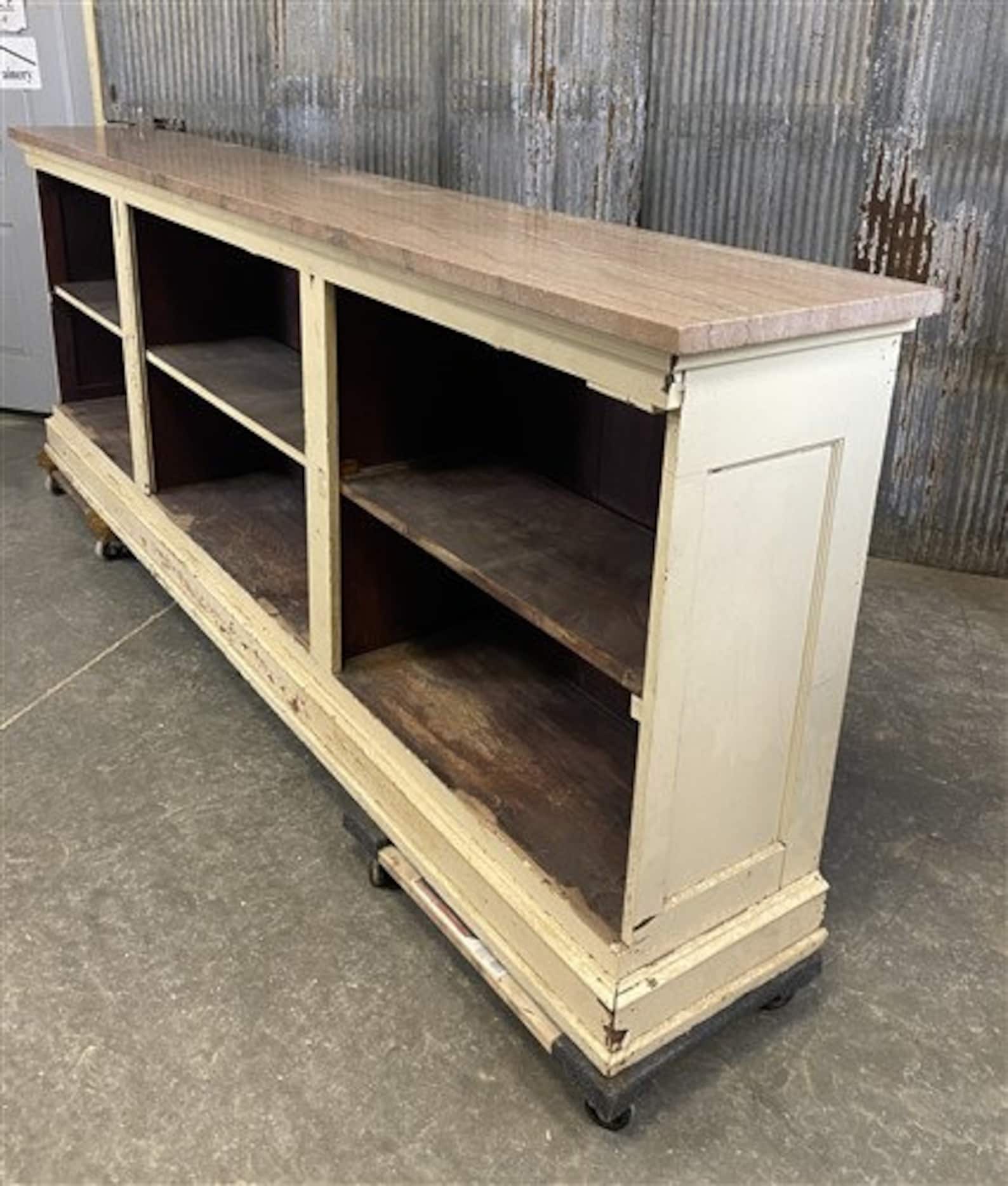 Store Counter Display Table, Tavern Bar, Kitchen Island, Back Bar Store ...