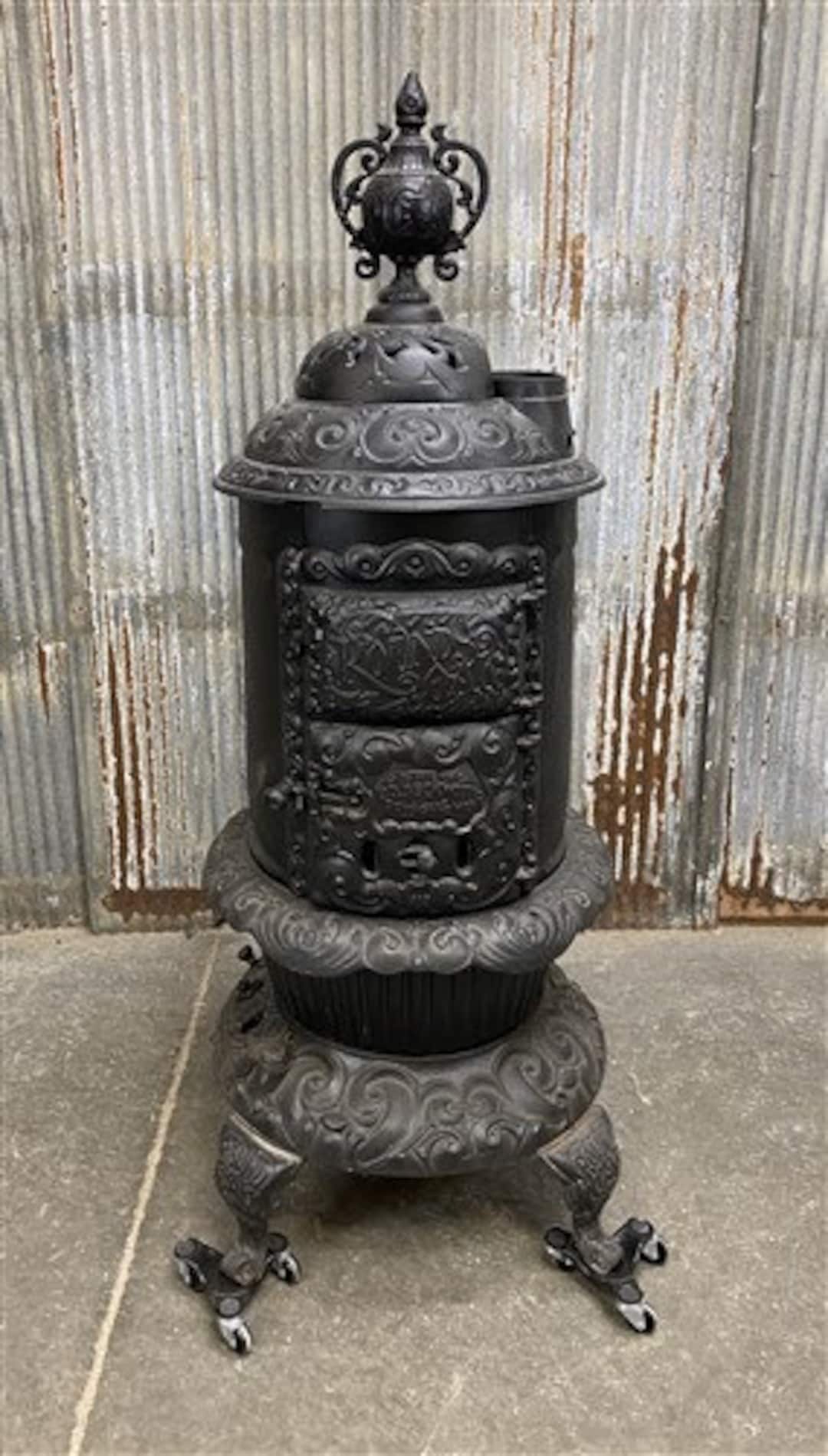 Round Oak Wood Burning Stove, Vintage Cast Iron Parlor Stove, Dowagiac ...