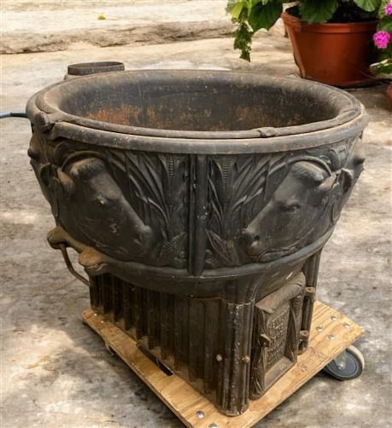 Kenwood Cast Iron Cauldron and Base, Rendering Cauldron, Scalding Pot ...
