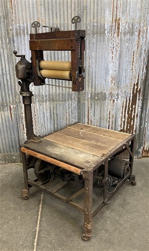 Vintage Washing Machine Wooden Electric Wringer Washer, End Table ...