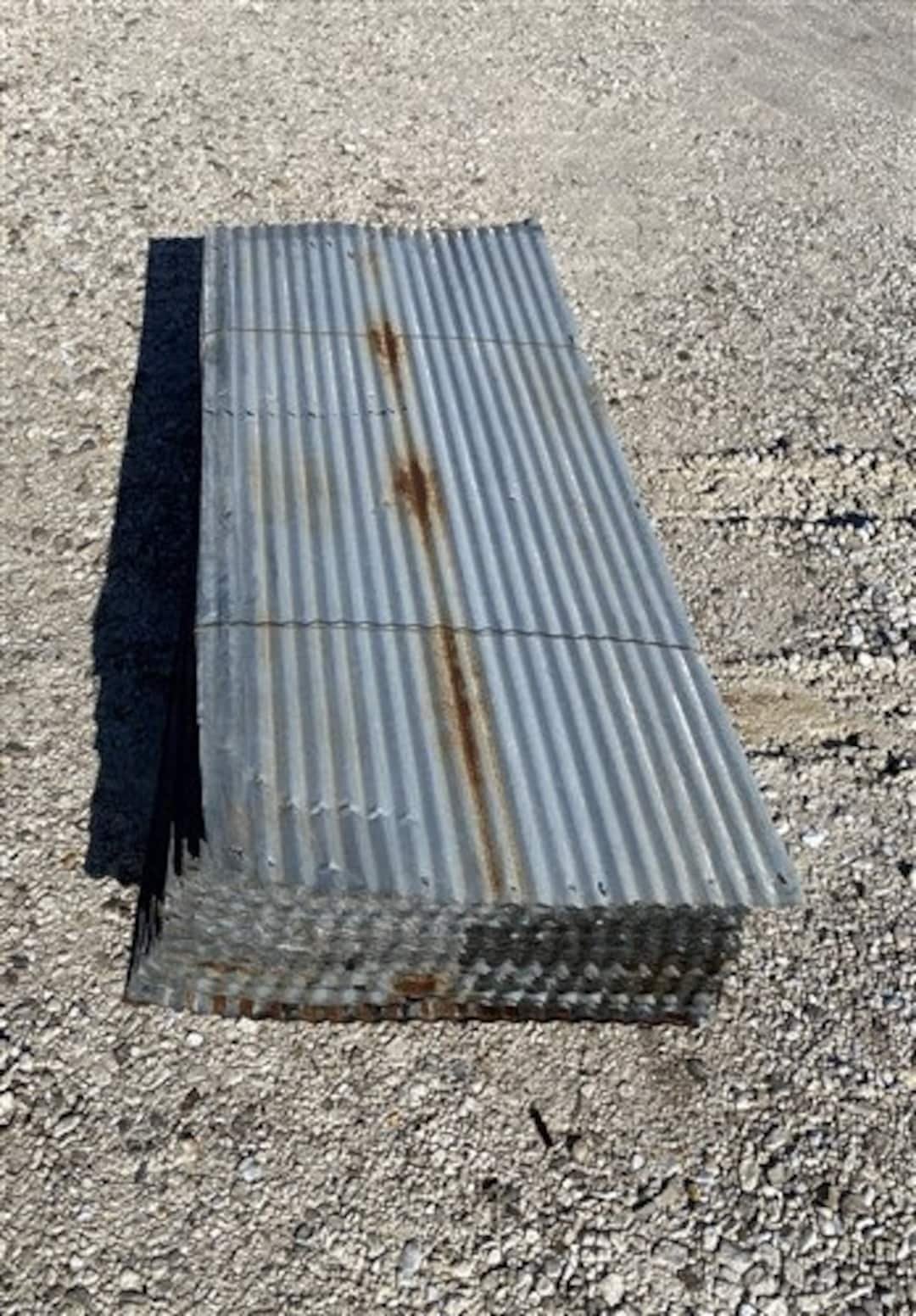56 Sheets Barn Tin, Corrugated Metal Reclaimed Salvage, 5' Long 560 Sq ...