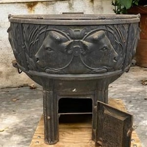 Kenwood Cast Iron Cauldron and Base, Rendering Cauldron, Scalding Pot ...