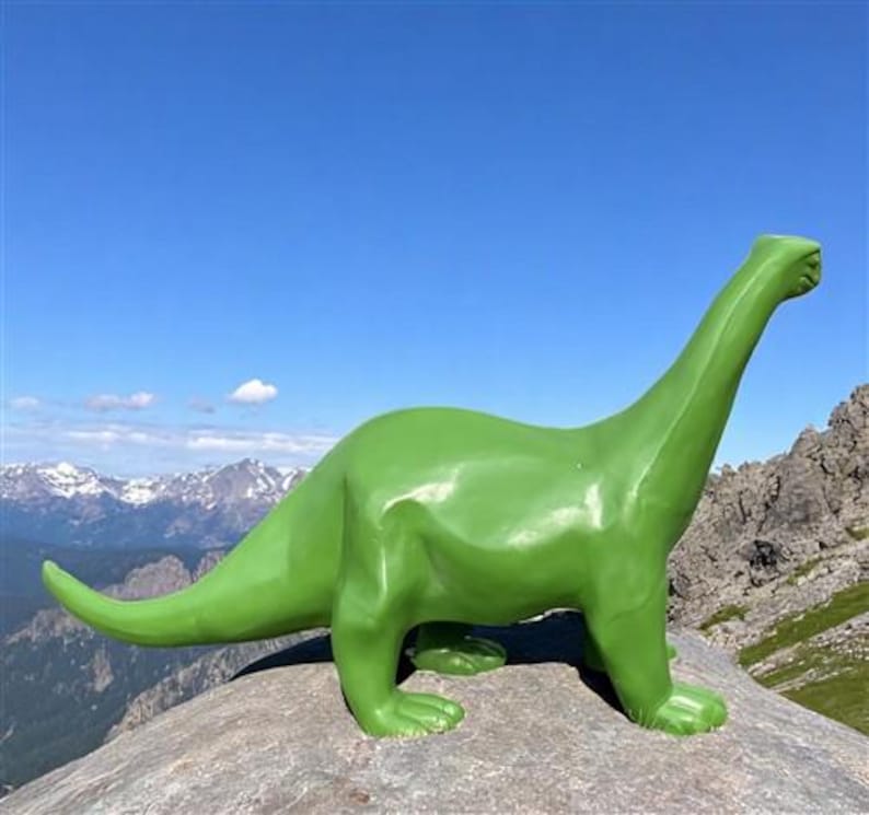 Sinclair Dinosaur Statue, Green Cast Aluminum Brontosaurus, Jurassic ...
