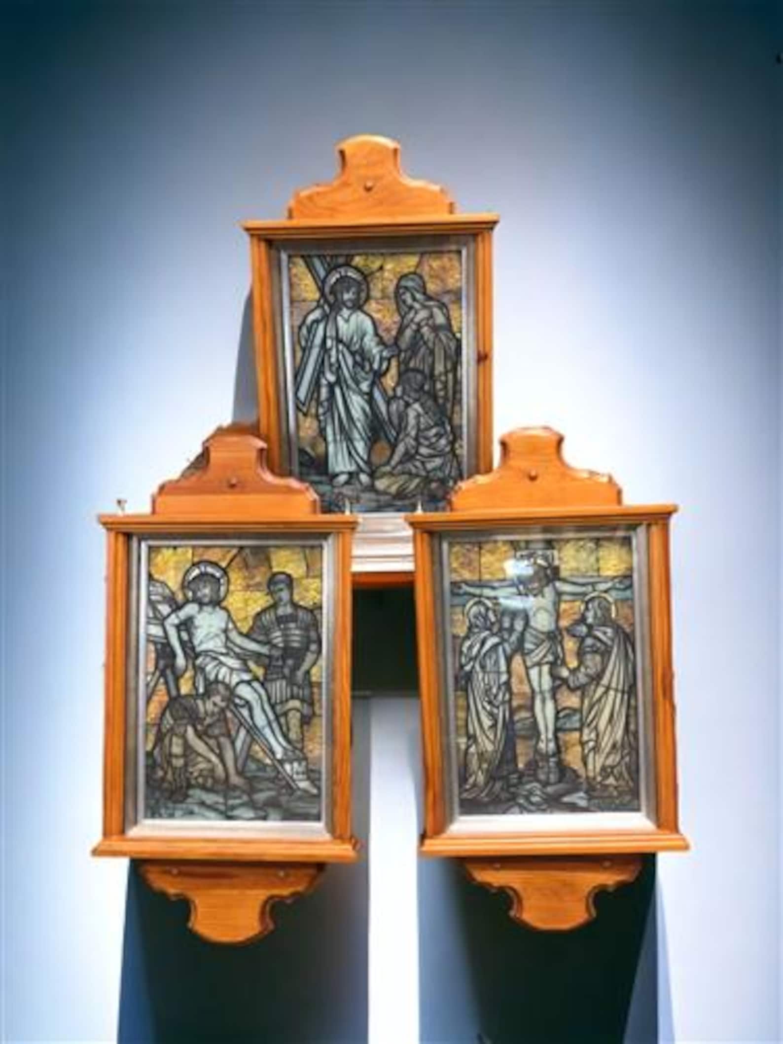 Stations of the Cross, Catholic Church, the Way of the Cross, via ...