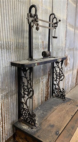 Vintage Howe Platform Scale, Industrial Scale, Early 1900s Cast Iron ...