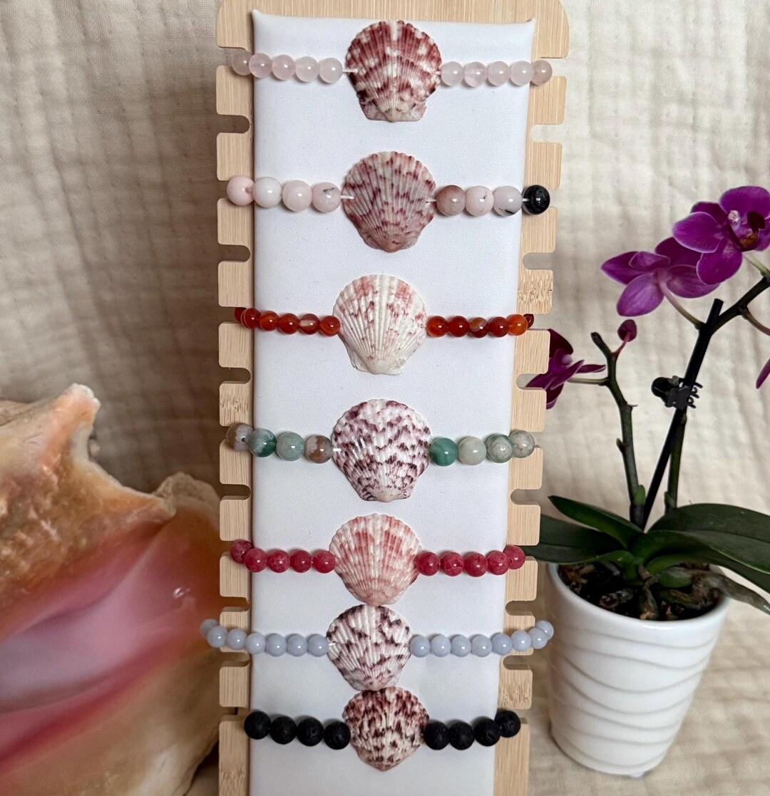 Calico Scallop Seashell Healing Crystal Bracelet, Beachy Jewelry - Etsy