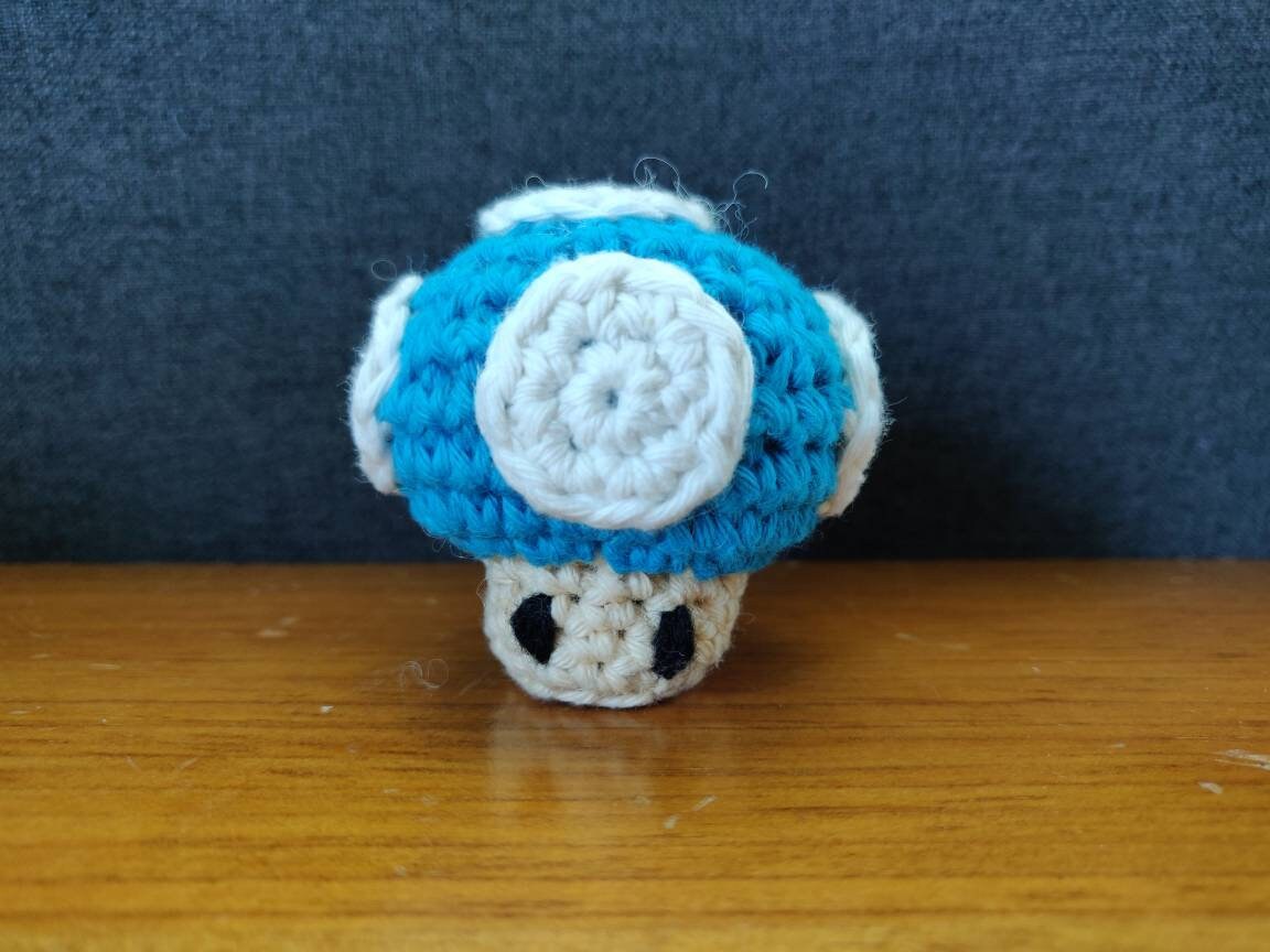 Mario Mushrooms - Mini, Super, 1-up and Mega Shrooms. Retro Gaming ...