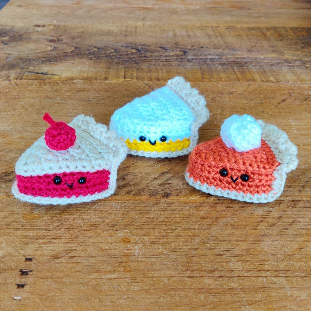 Adorable Amigurumi Baby Pies - Crocheted Pumpkin, Cherry and Lemon ...