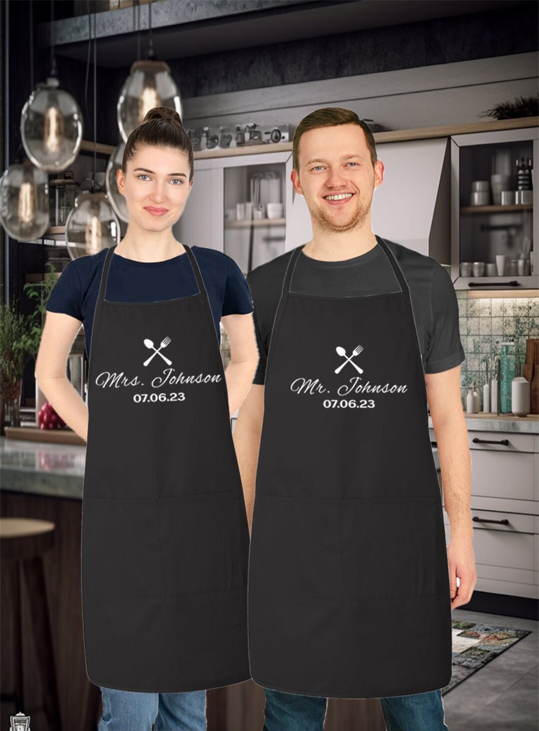 Personalized Mr and Mrs Apron Set, Matching Couples Aprons Set, Bride ...