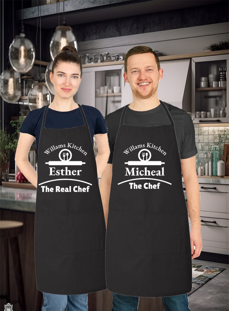 Personalized Mr and Mrs Apron Set Matching Couples Aprons - Etsy