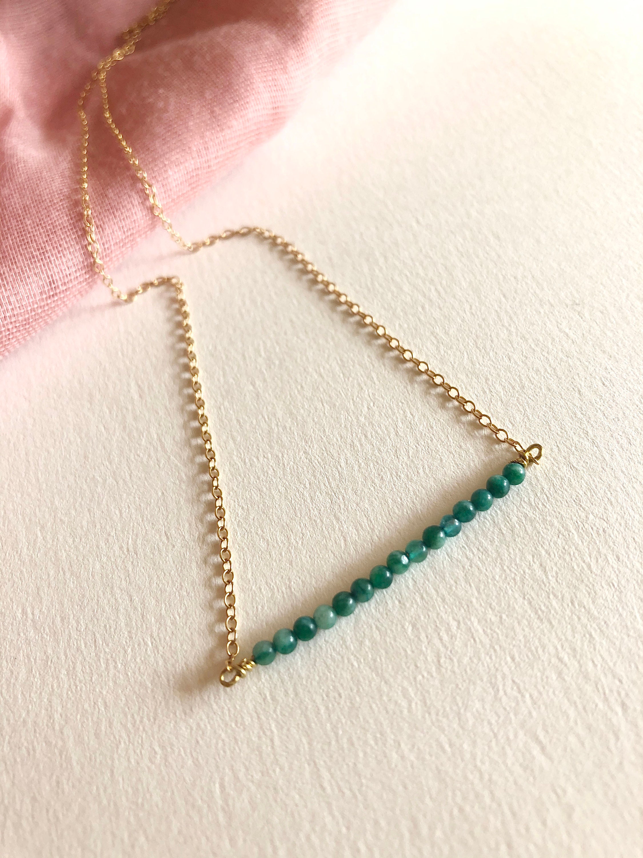 Piedras preciosas de jade verde natural collar-Tiny verde Stons-Beads ...