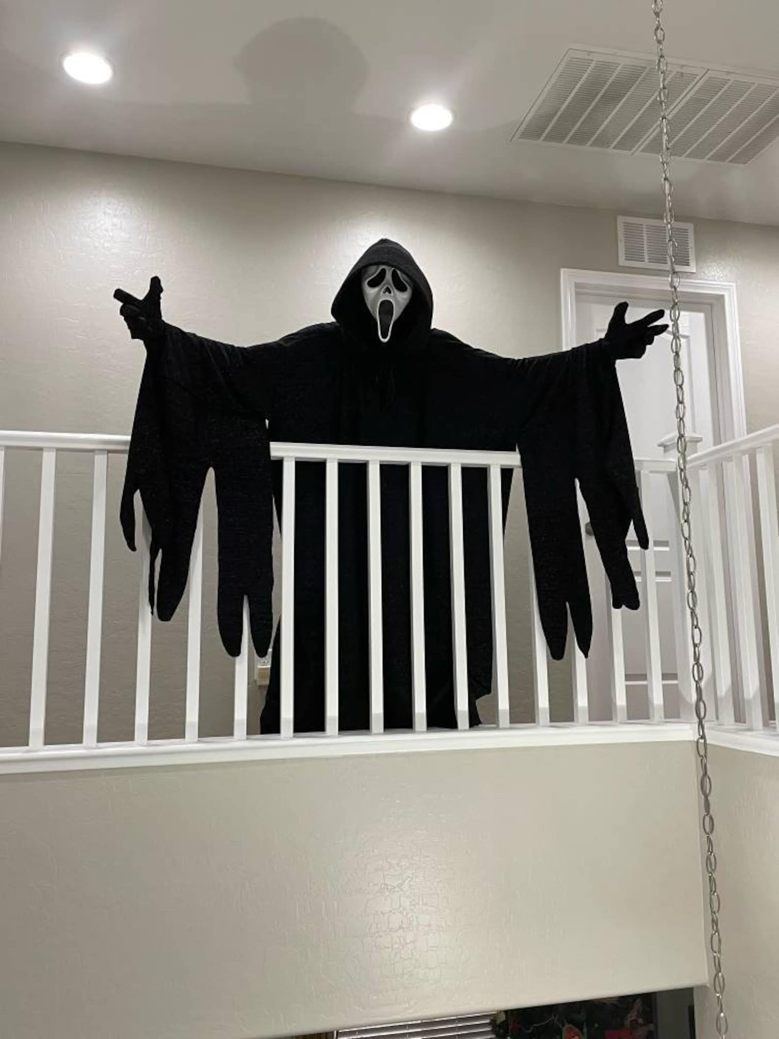 SCREAM ROBE - Etsy
