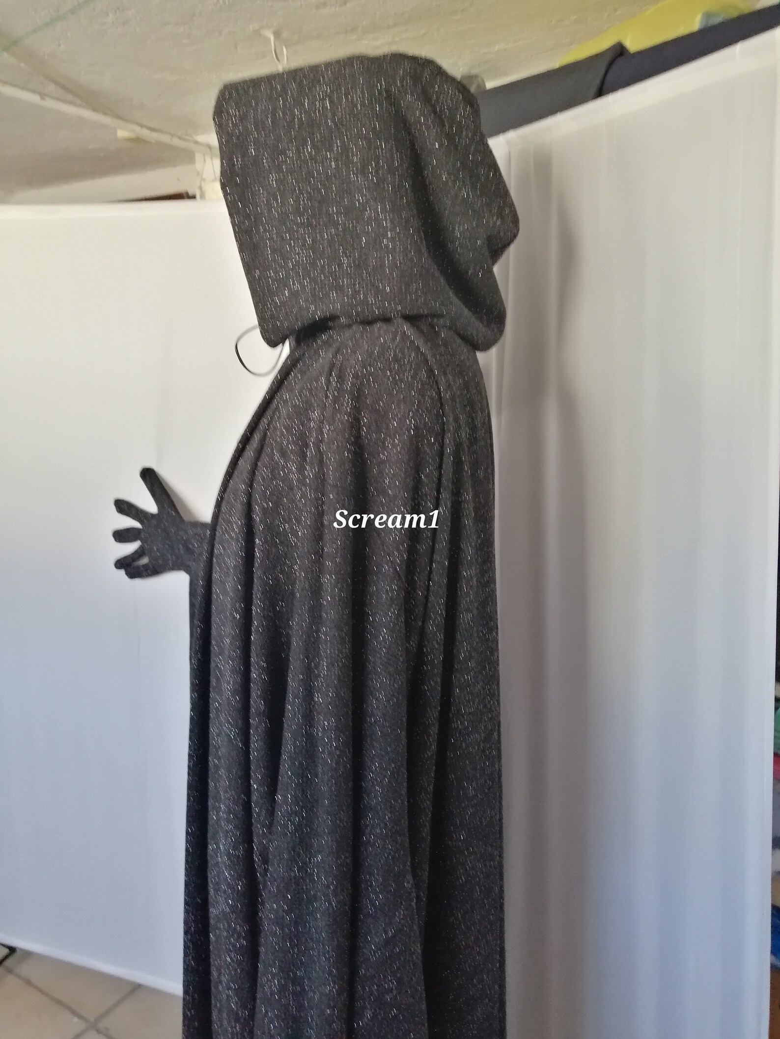 SCREAM ROBE - Etsy