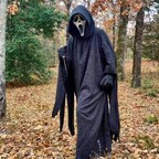 Screamrobes - Etsy